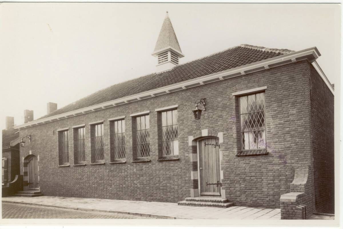 Het bijwonen van diensten in de Oud Gereformeerde Gemeente van ...